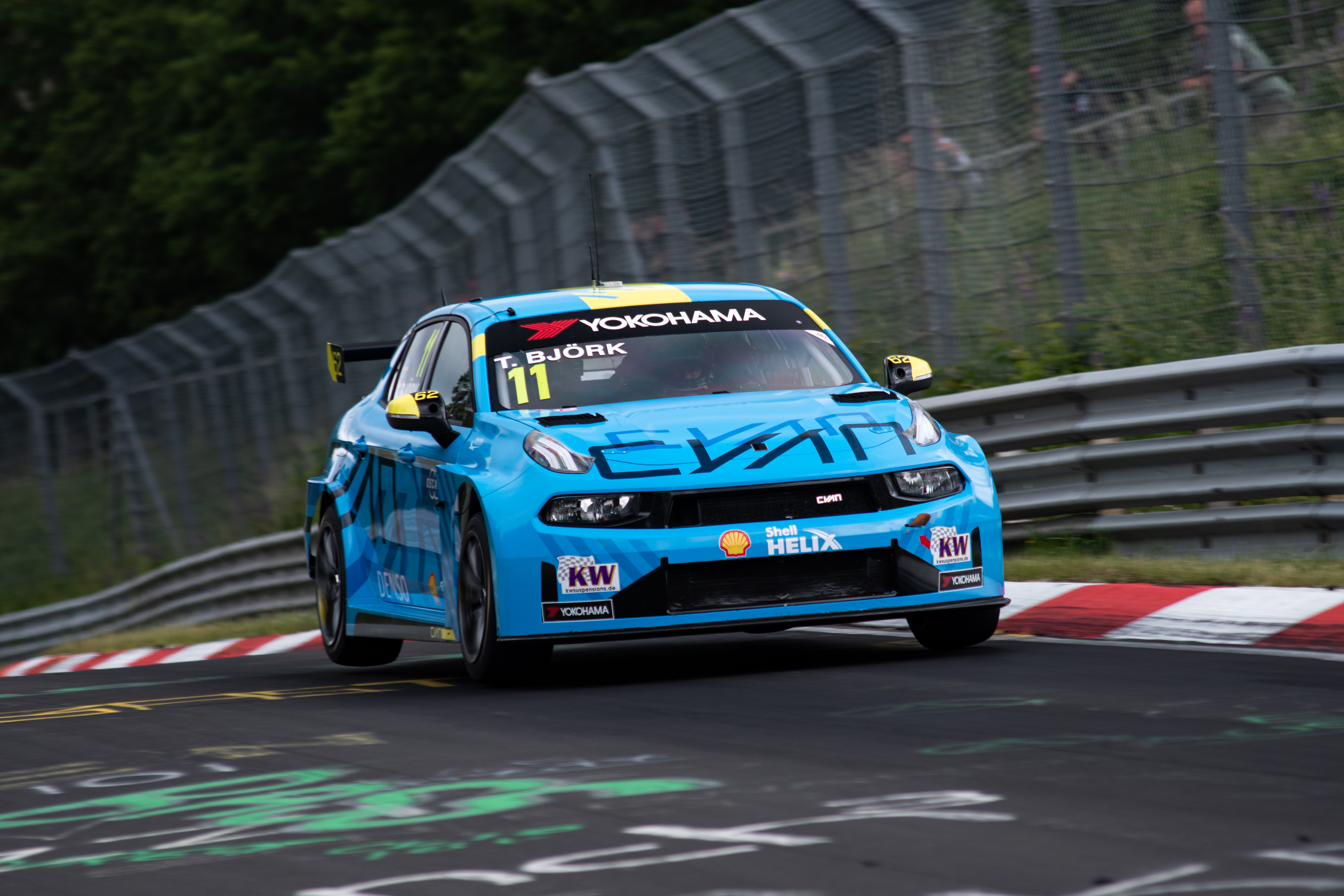 Lynk & Co Cyan Racing fights crazy Nürburgring weather to top five ...