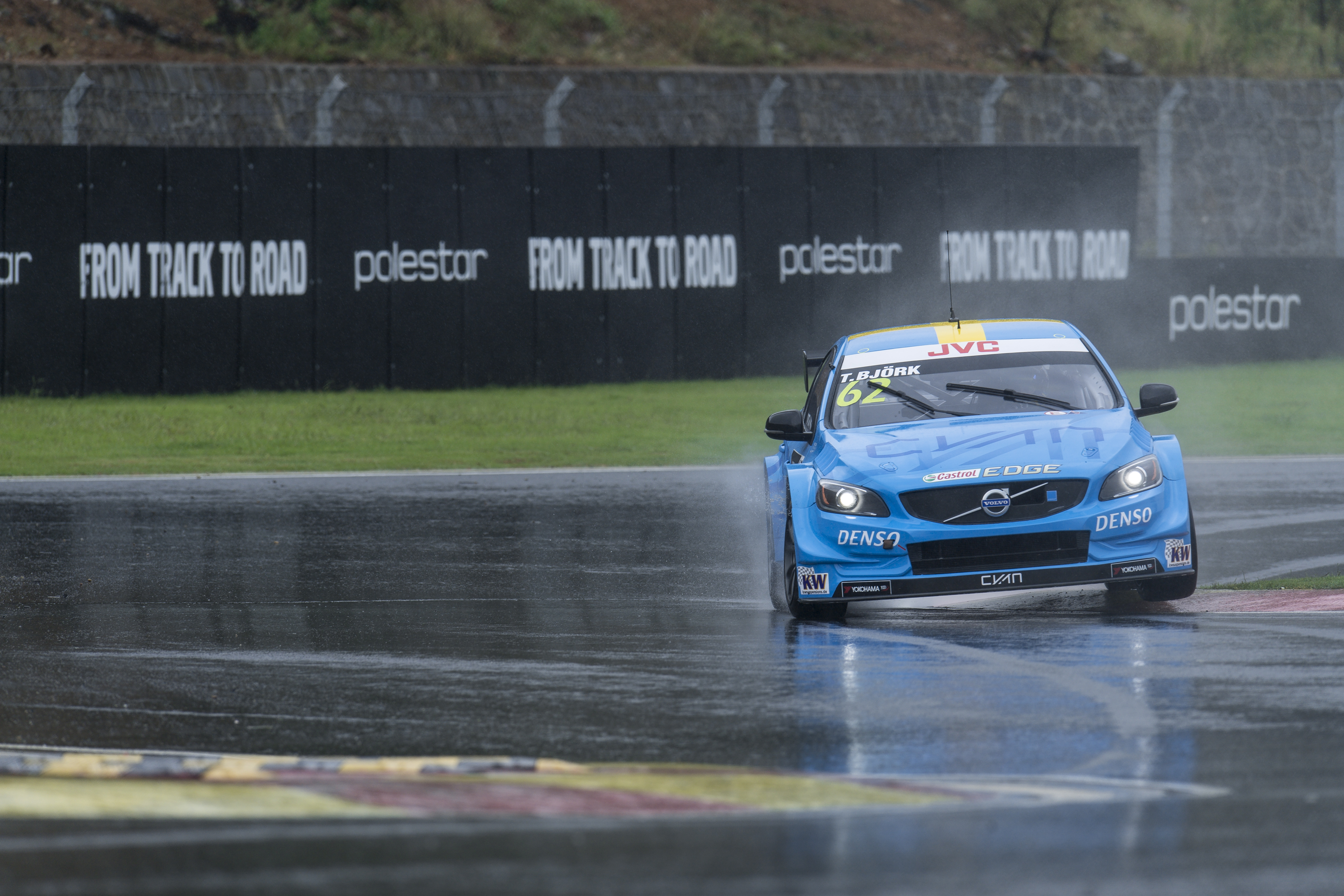 Polestar Cyan Racing heads to Japan holding the World Championship lead ...
