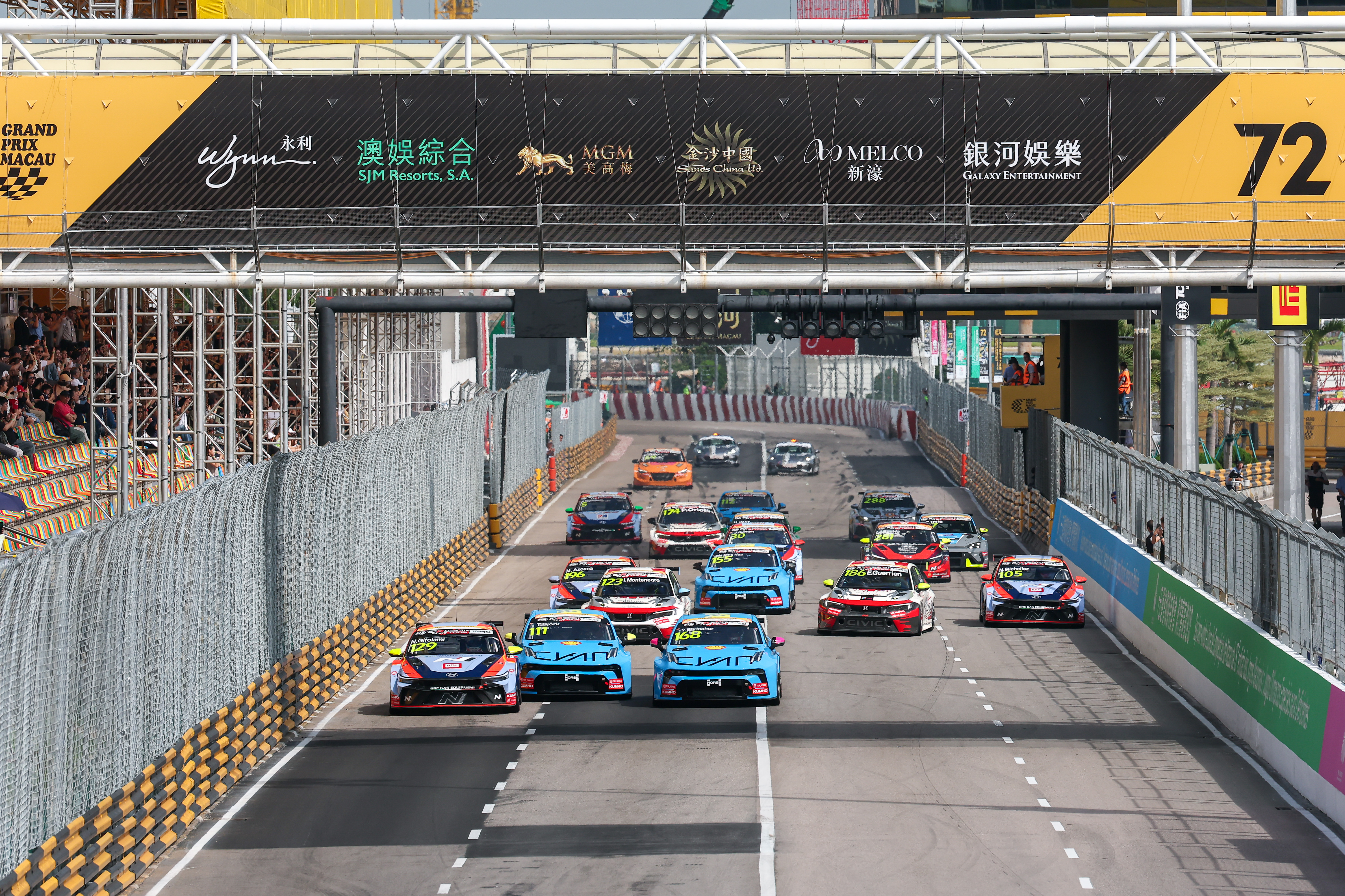 Lynk & Co Cyan Racing claims double FIA TCR World Tour titles as most ...